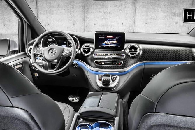 Private Transfers From Barcelona International Airport to City Center - The Itinerary: What Really Happens