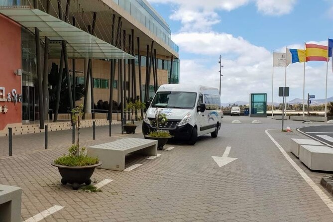 Private Transfers From Lanzarote Airport (ACE) to Playa Banca - Why Choose Private Transfers