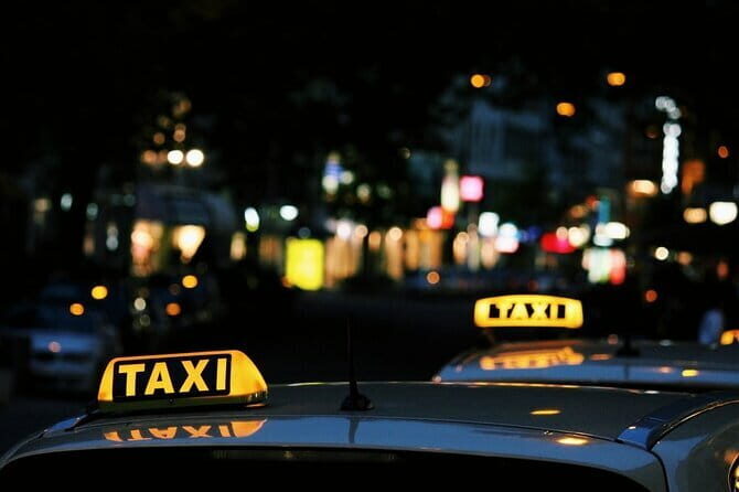 Private Transfers from New Delhi to Agra Hotel / Accommodation - Who Will Love This Service?