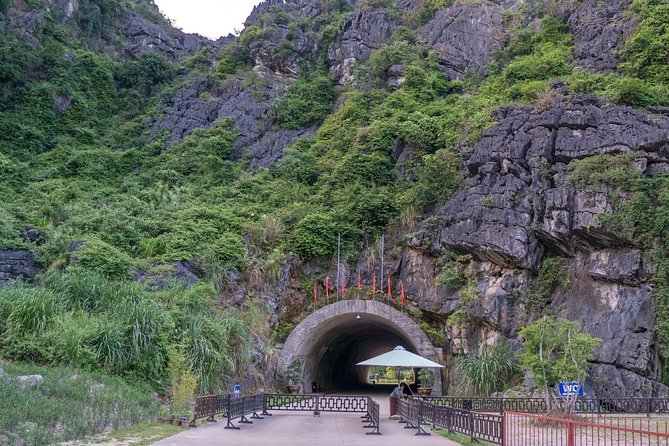 Private Transfers FROM/to Hanoi TO/from Sapa - What to Expect on the Journey