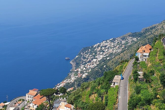 Private transfers naples airport to amalfi - The Sum Up