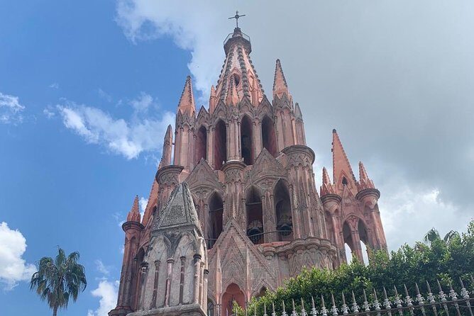 Private Transfers To San Miguel de Allende - What Are the Pros and Cons?