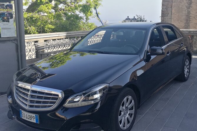 Private Transfert from and to Catania Airport - Vehicle and Driver Experience