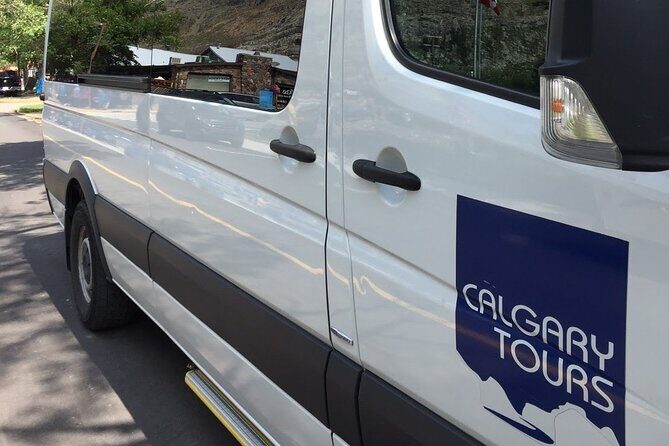Private Transporation Calgary, Banff, Drumheller - A Closer Look at the Service