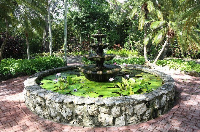 Private Transport From Airport & Private Air to Eastern District - The Sum Up