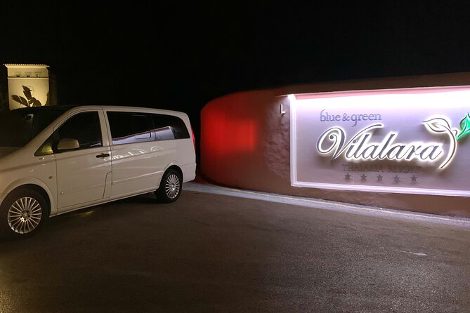 Private Transport From the Airport to the Center of Lisbon - Vehicle Features and Amenities