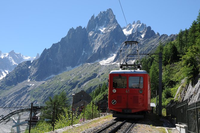 Private Transport to Chamonix From Geneva With Driver-Guide - Aiguille Du Midi Cable Car Experience