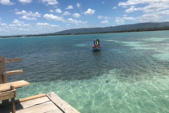 Private Transportation from Montego Bay to Appleton Estate & Pelican Bar - Authentic Experiences and Local Flavor
