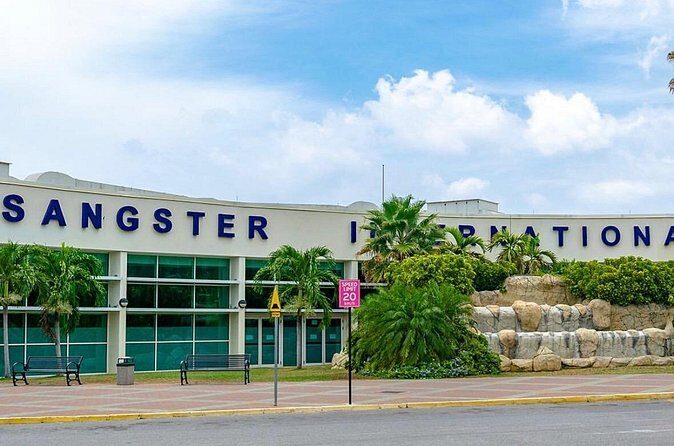 Private Transportation from Montego Bay to Ocho Rios - The Vehicle and Comfort