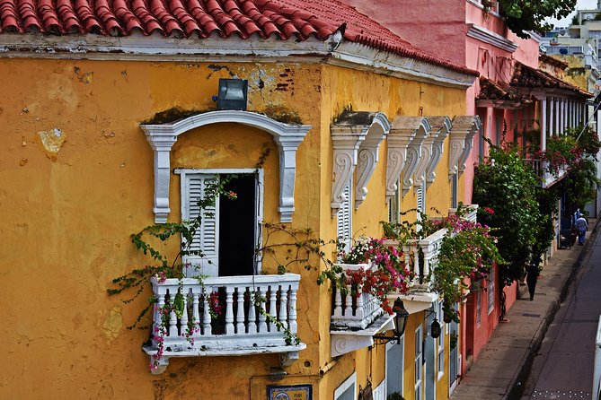 Private Transportation From Santa Marta City to Cartagena - Detailed Transfer Options