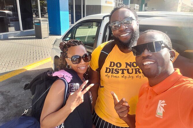 Private transportation to resorts in Negril, Montego Bay,Trelawny - An In-Depth Look at the Private Transfer Experience