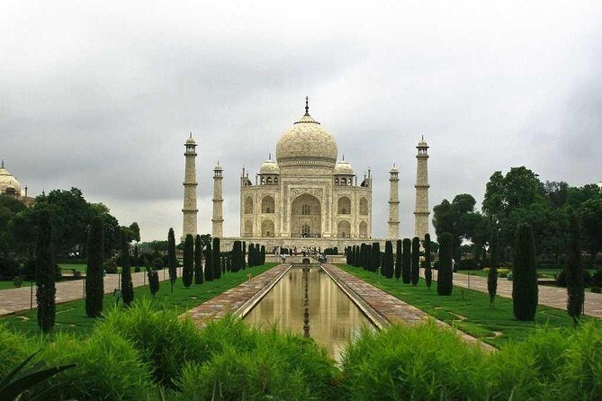 Private Trip : 02 Days Taj Mahal Tour By Train With Accommodation - A Closer Look at the Itinerary and Experience