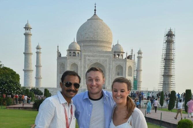 Private Trip: Sunrise Taj Mahal Tour With Agra Fort, Mehtab Bagh and Fatehpur Sikri with All Inclusive - Final Word