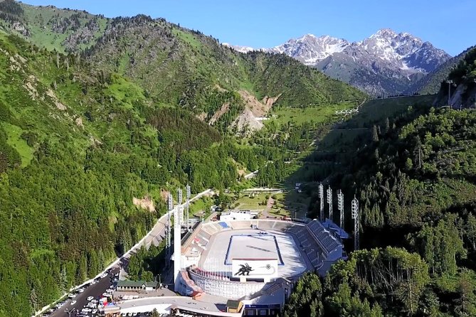 Private Trip to Medeu Ice Skating Rink and Shymbulak Ski Resort - Exploring the Private Trip to Medeu Ice Skating Rink and Shymbulak Ski Resort