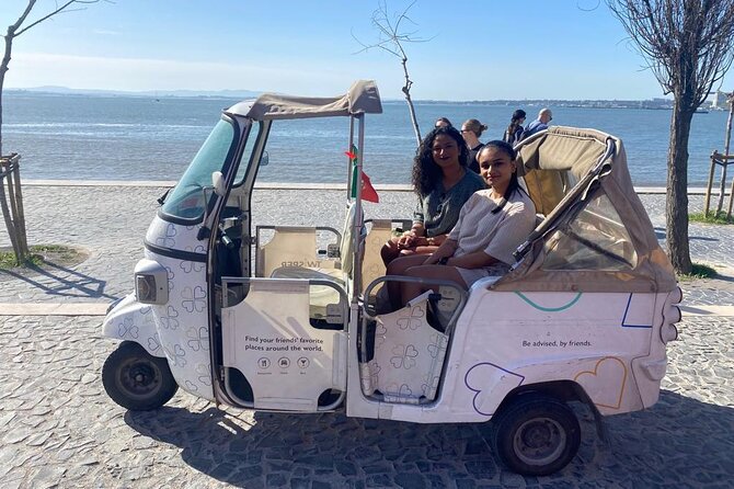 Private Tuk-Tuk All Lisbon Tour 3h - Booking and Cancellation