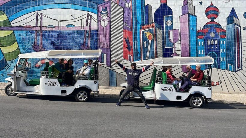 Private tuktuk Tour : unforgettable Old Town Lisbon - Key Points