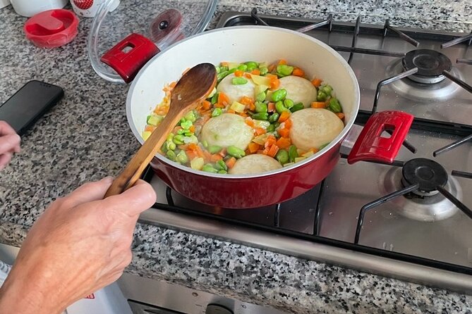 Private Turkish Cuisine Cooking Class with Local Moms - Key Points