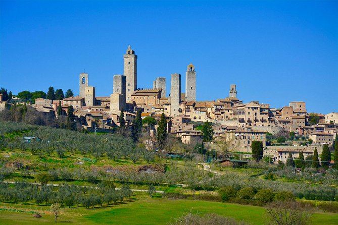 Private Tuscany Day Tour: San Gimignano and Chianti Wine Region From Florence - Exploring San Gimignano and Chianti Wineries