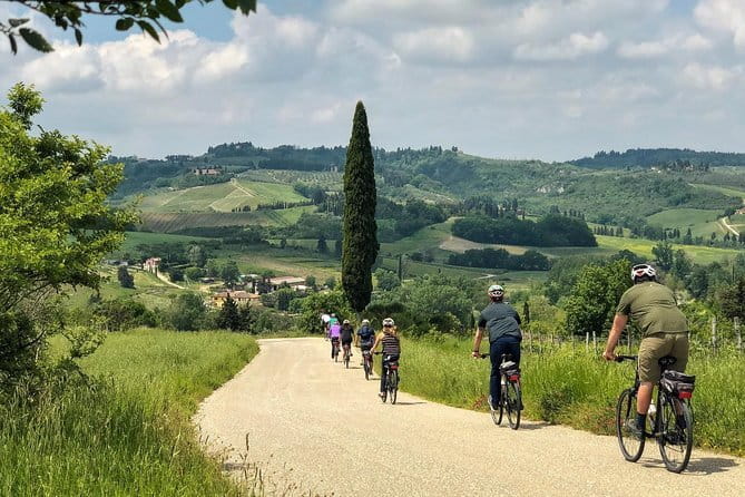 Private Tuscany Sunset Bike Tour - Exploring the Itinerary in Detail