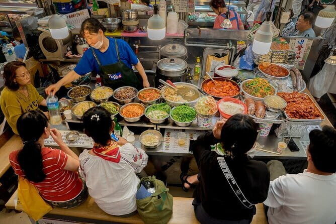 Private Unesco Tour in Seoul with Guide - Who Should Consider This Tour?
