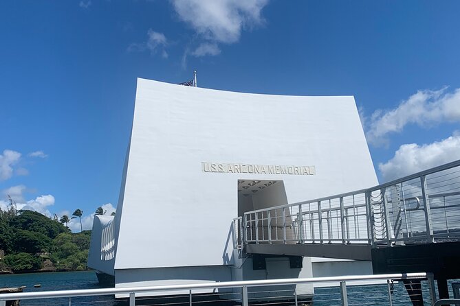 Private USS Arizona and USS Missouri Pearl Harbor Tour - Discovering the USS Missouri Battleship