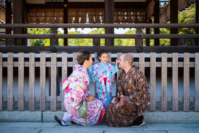 Private Vacation Photography Session With Local Photographer in Kyoto - Personalizing Your Photography Experience