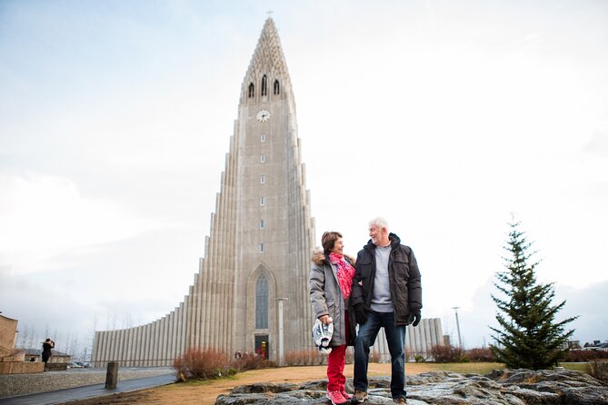 Private Vacation Photography Session with Local Photographer in Reykjavik - What This Photoshoot Offers
