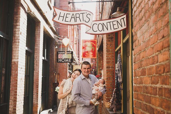 Private Vacation Photography Session with Local Photographer in Victoria - Who Should Consider This?