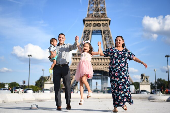Private Vacation Photos in Paris - Confirming Your Experience