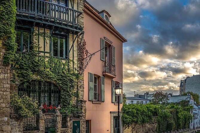 Private Van Tour in Paris 8-Hours - The Sum Up