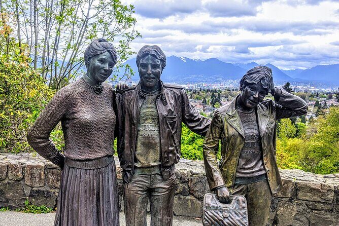 Private Vancouver Compact City Tour by Land and Water - FAQ