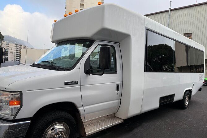 Private VIP Group Transportation on Oahu Island - What to Expect During the Ride