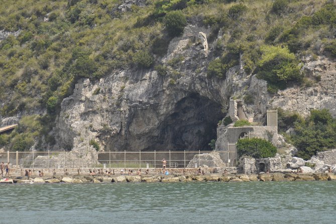 Private VIP Tour "Riviera di Ulisse"(Montagna Spaccata - Gaeta) - Who Will Love This Tour?