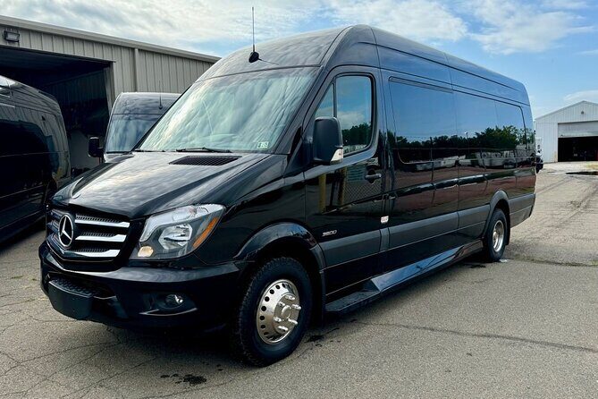 Private VIP VAN Transfer  PUJ Airport to/from Uvero Alto Hotels - Analyzing the Value