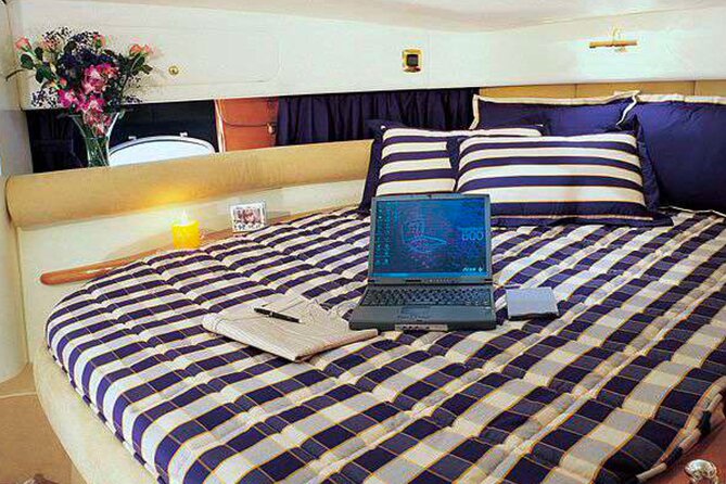 Private VIP Yacht 34" Excursion - Explore/Swim/Snorkel - Full day - FAQ