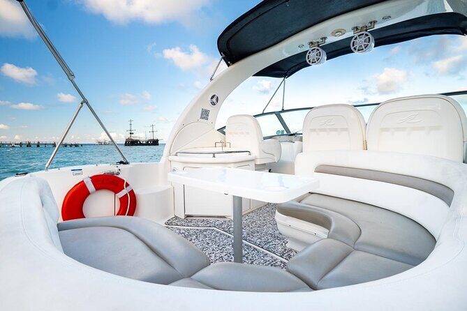 Private VIP Yacht in Punta Cana - FAQs