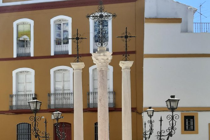 Private visit to the Jewish Quarter of Seville (Sta. Cruz and San Bartolomé Neighborhoods) - Exploring Seville’s Jewish Quarter: What You Can Expect