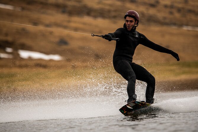 Private wakeboarding or waterskiing trip in Westfjords - FAQ