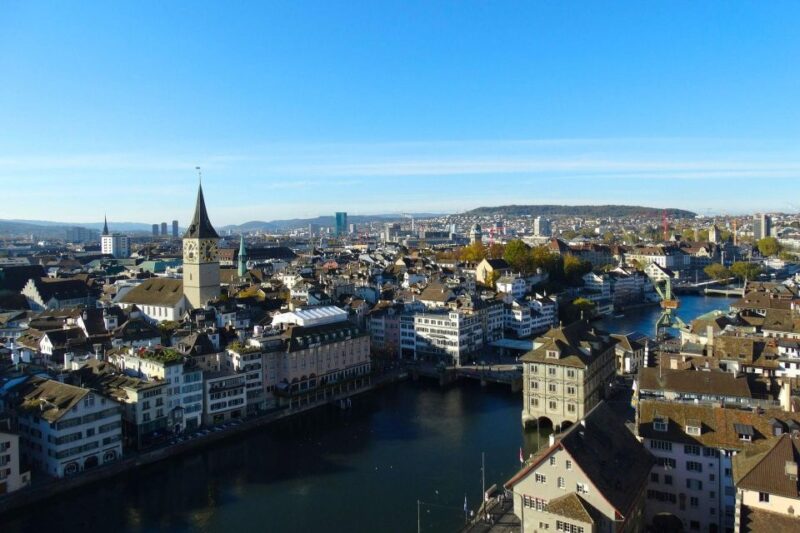 Private Walking Day Tour in Zurich - Getting to Zurich