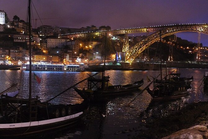 Private Walking Guided Tour to Center of Porto and Gaia - What You’ll Experience
