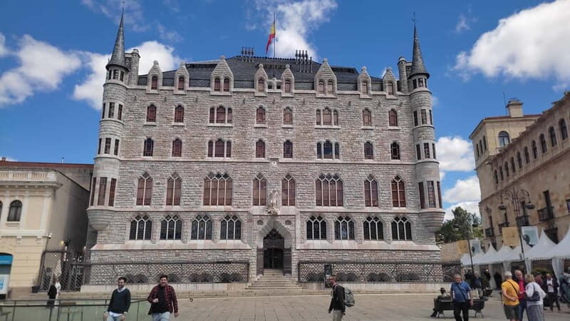 Private walking tour around León - Who Should Consider This Tour