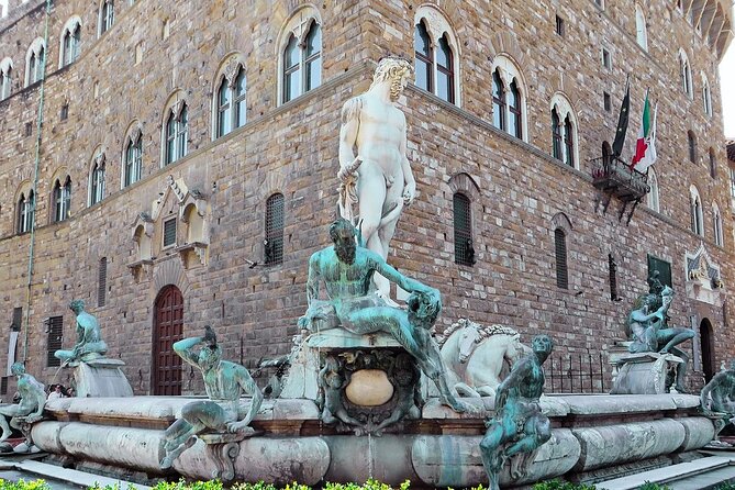PRIVATE Walking Tour Around Medici Family - Discovering Palazzo Pitti