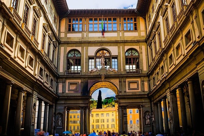 PRIVATE Walking Tour Around Medici Family - Florences Transformation Into an Artistic Capital