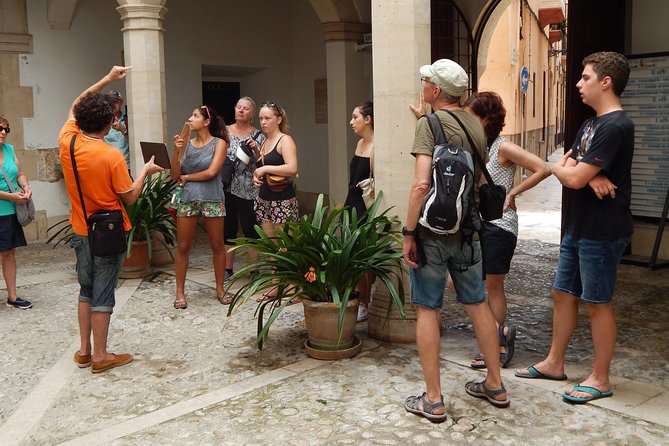 Private Walking Tour in Palma De Mallorca With Local Guides. - Reviews and Traveler Experiences
