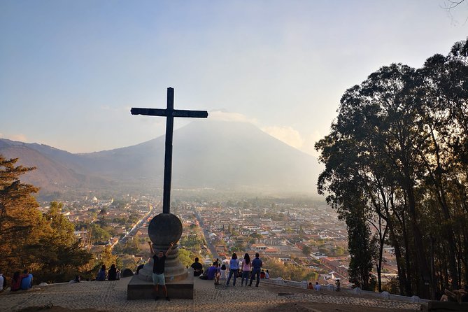 Private Walking Tour of Antigua Guatemala - Traveler Reviews and Guide Experience