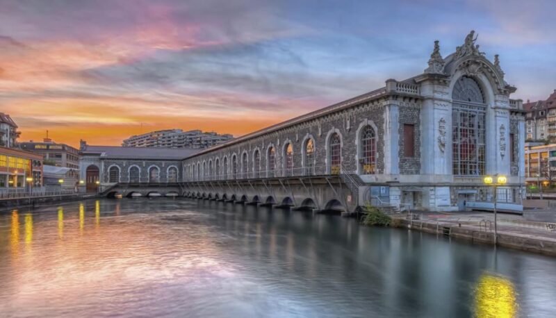 Private Walking Tour of Geneva - Explore Charming Streets and Historic Landmarks