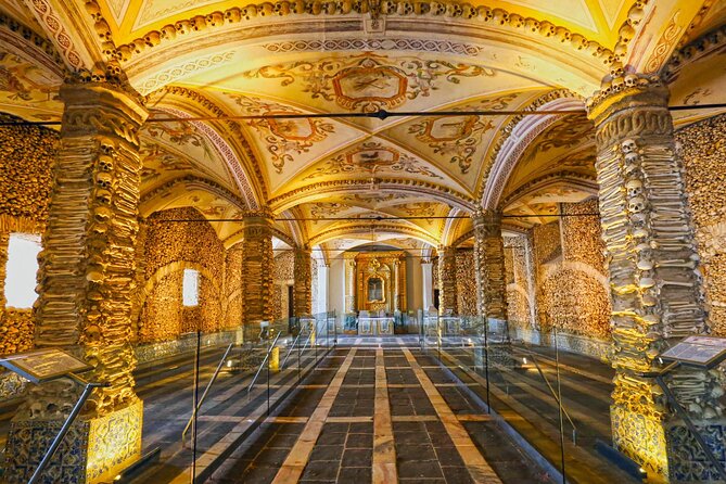 Private Walking Tour of Highlights Locations in Evora - Explore the Largest Portuguese Gothic Cathedral