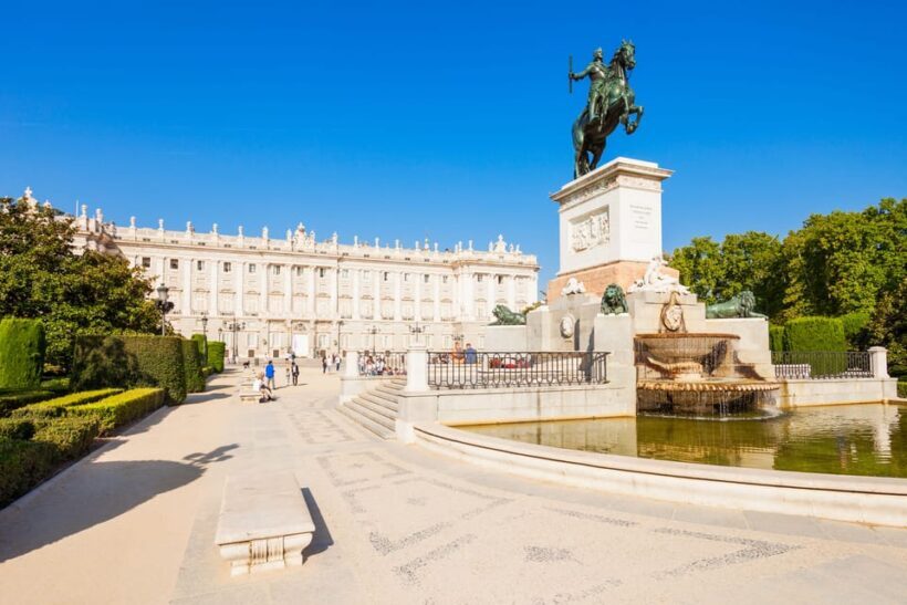 Private Walking Tour of Madrid - Discover Madrid’s Architectural Landmarks