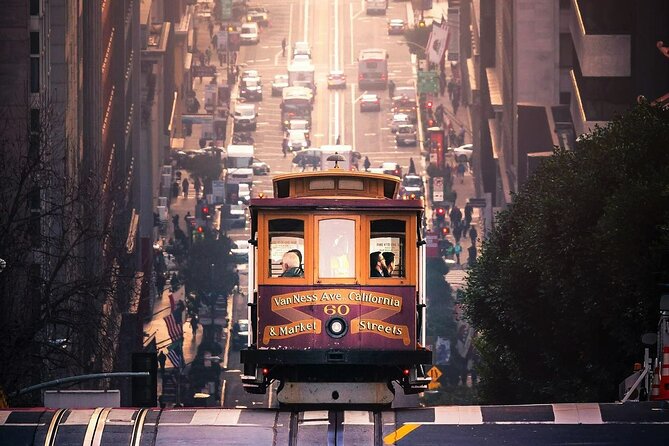 Private Walking Tour of San Francisco - Tour Chinatown and the 1898 Ferry Building
