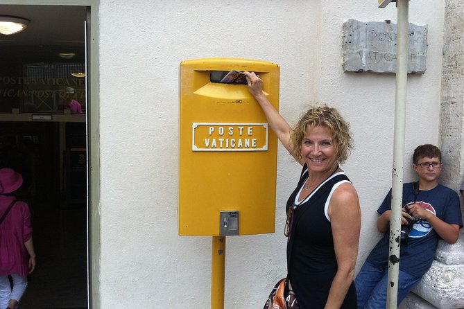 Private Walking Tour of the Squares and Fountains in Rome - Traveler Reviews
